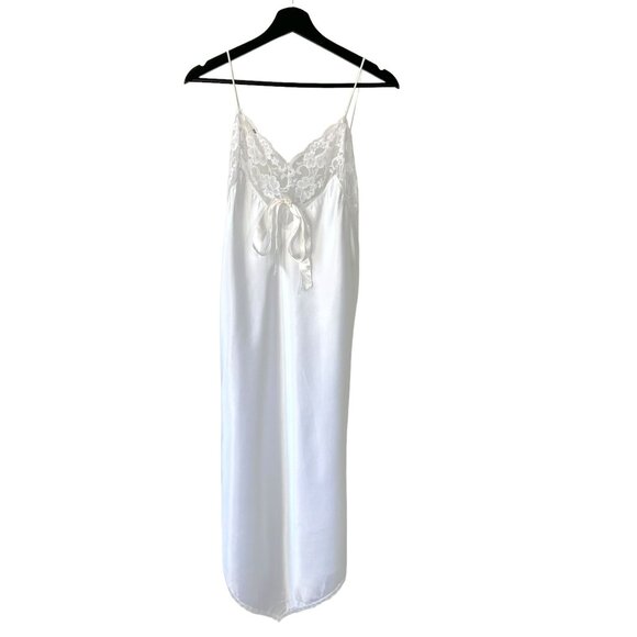 Vintage | Intimates & Sleepwear | Vintage 9s White Val Mode Full Length ...
